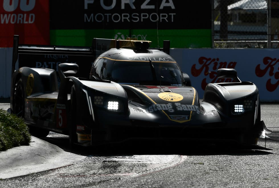 BUBBA burger Sports Car Grand Prix at Long Beach Rearview Mirror: Five ...